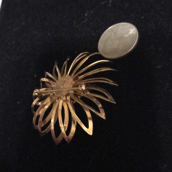 Sarah Coventry | Jewelry | Vintage Sarah Cov Pin | Poshmark